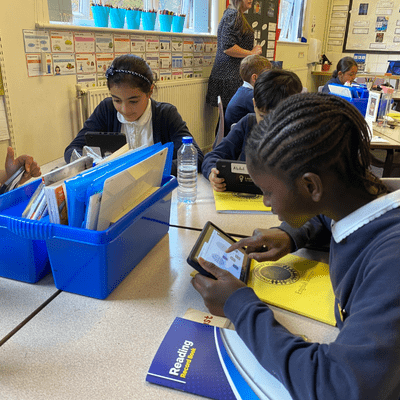 Engaging students on their devices: Back-to-School educator series post ...